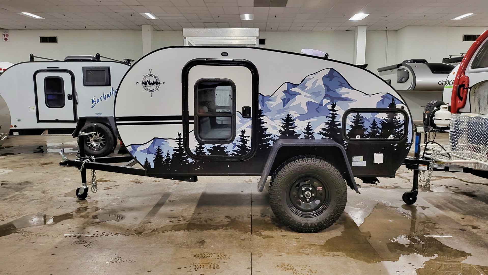 2023 Mod-Bug LB10-LR - Platinum RV